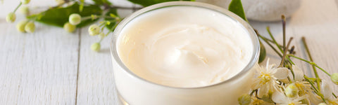 Smol Awoo Samoyed Waterproof Vinyl Sticker – Pearl River Mart